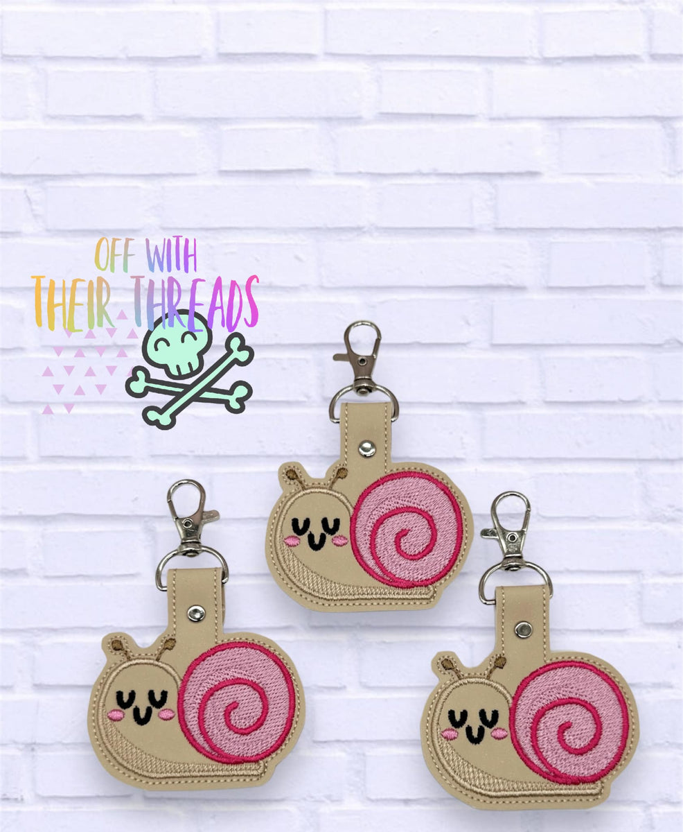 DIGITAL DOWNLOAD Cutie Snail Snap Tab Key Chain – Off With Their Threads