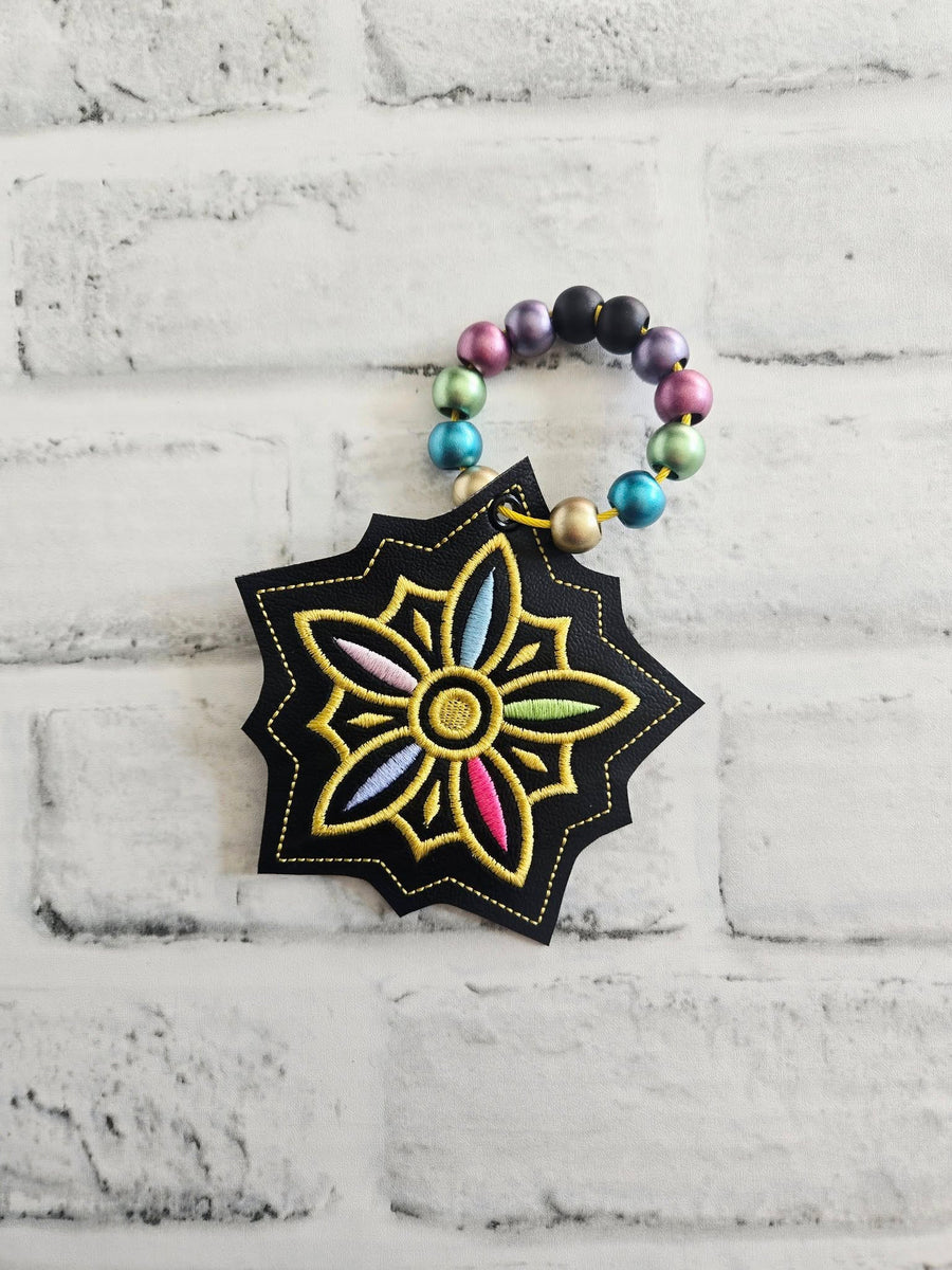 DIGITAL DOWNLOAD Golden Bag Tag Bookmark Ornament – Off With Their Threads