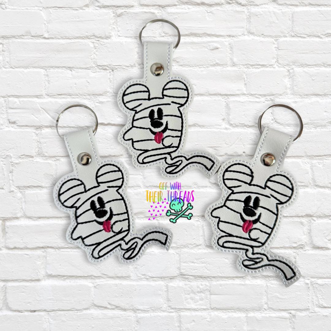 DIGITAL DOWNLOAD Mummy Mouse Snap Tab Keychain – Off With Their Threads