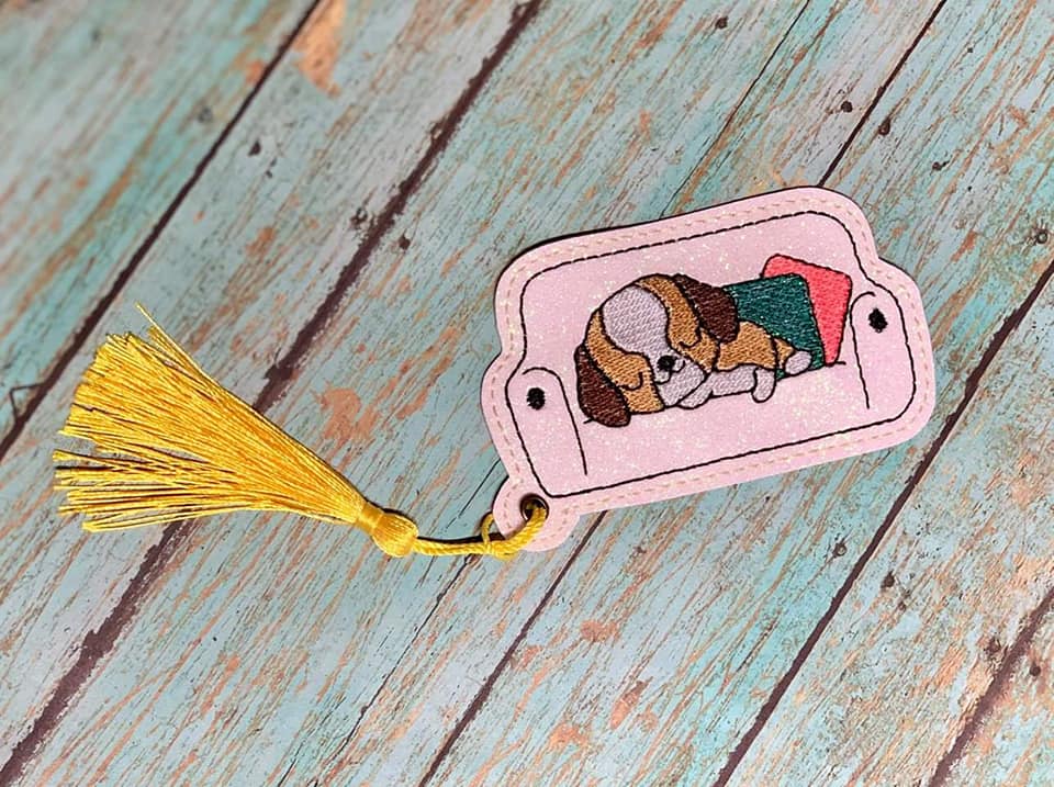 DIGITAL DOWNLOAD 4x4 Doggo on Sofa Bookmark – Off With Their Threads